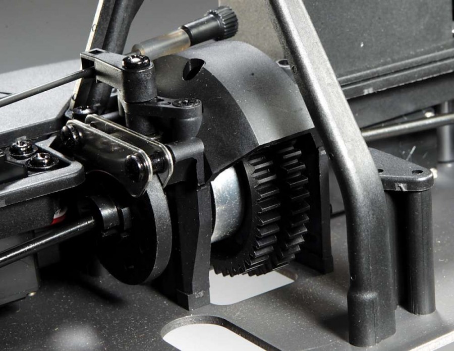 Review: HPI Nitro RS4 3 evo+ Mustang RTR-X