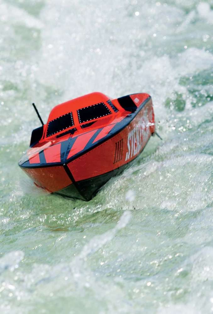 Pro Boat Stealthwake 23 Review - RC Driver