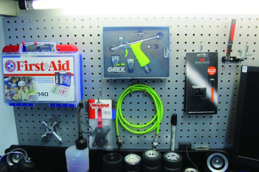 Gimme Space - Building Your Own RC Workshop How To - RC Driver