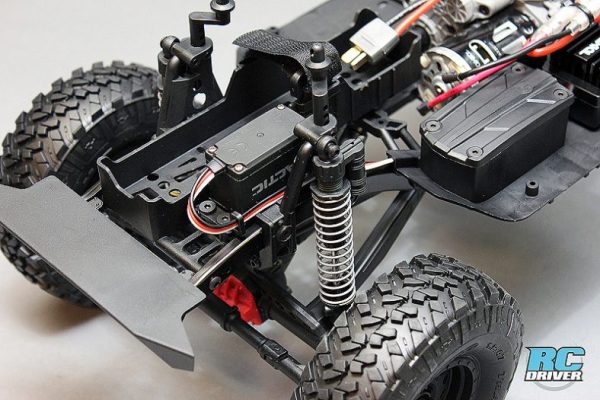 Axial Racing SCX10 II Deadbolt AX90066 Review - RC Driver