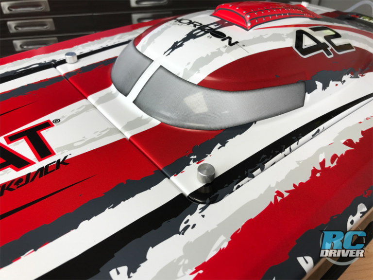 ProBoat Blackjack 42 8S Brushless Catamaran RTR Photo Gallery - RC Driver