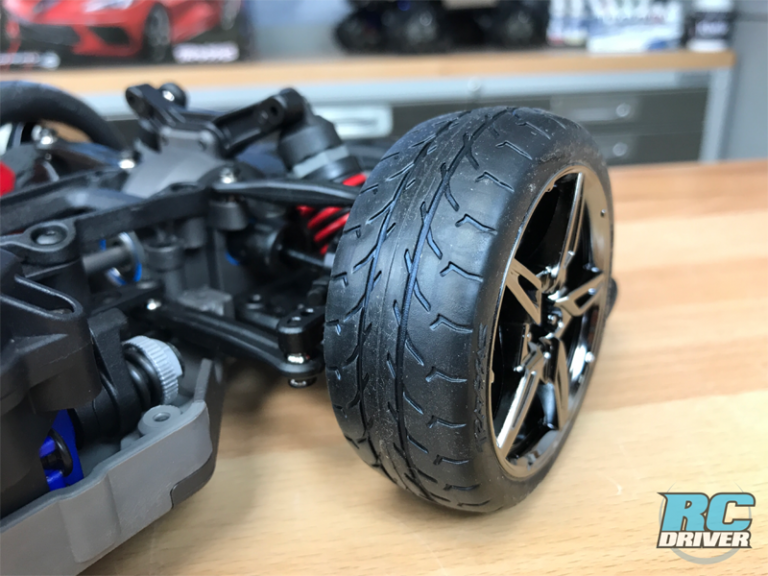 Traxxas 4-Tec 3.0 Chevrolet Corvette Stingray First Look - RC Driver