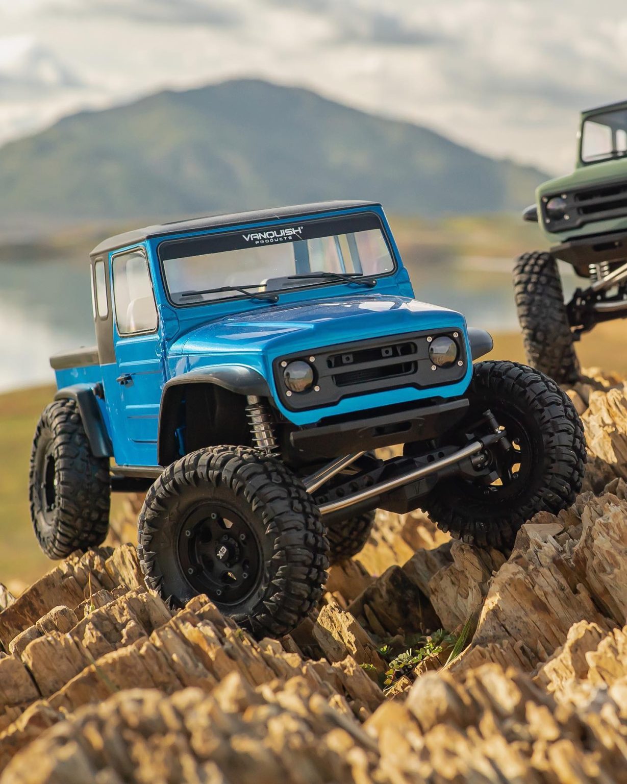 Vanquish Products VS4-10 Phoenix Straight Axle Crawler - RC Driver