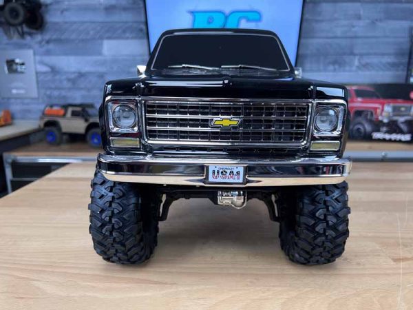 Traxxas TRX-4 High Lift Edition Chevrolet Cheyenne K10 - RC Driver