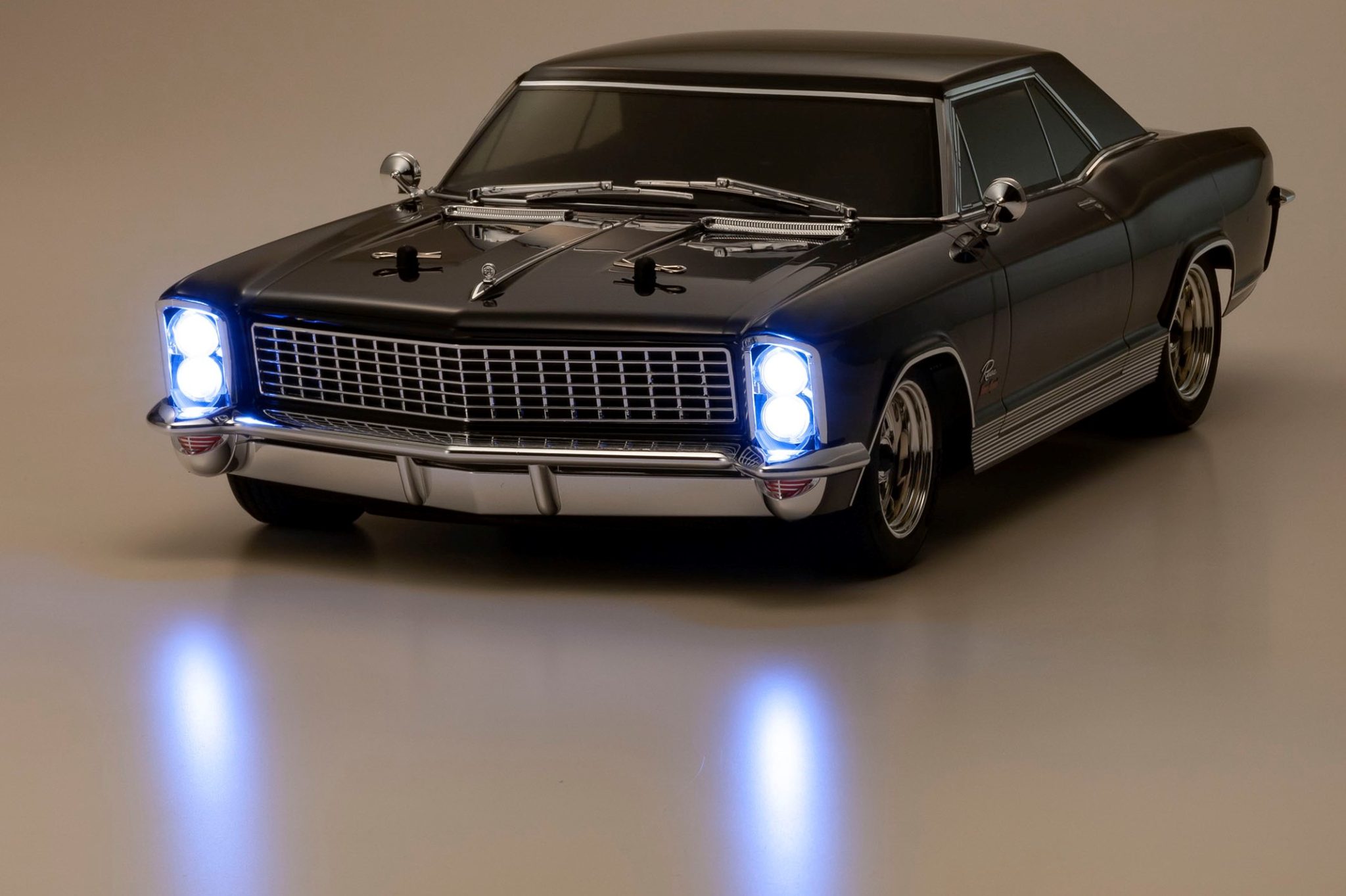 Kyosho 1965 Buick Riviera Regal Fazer Mk2 FZ02L Readyset - RC Driver