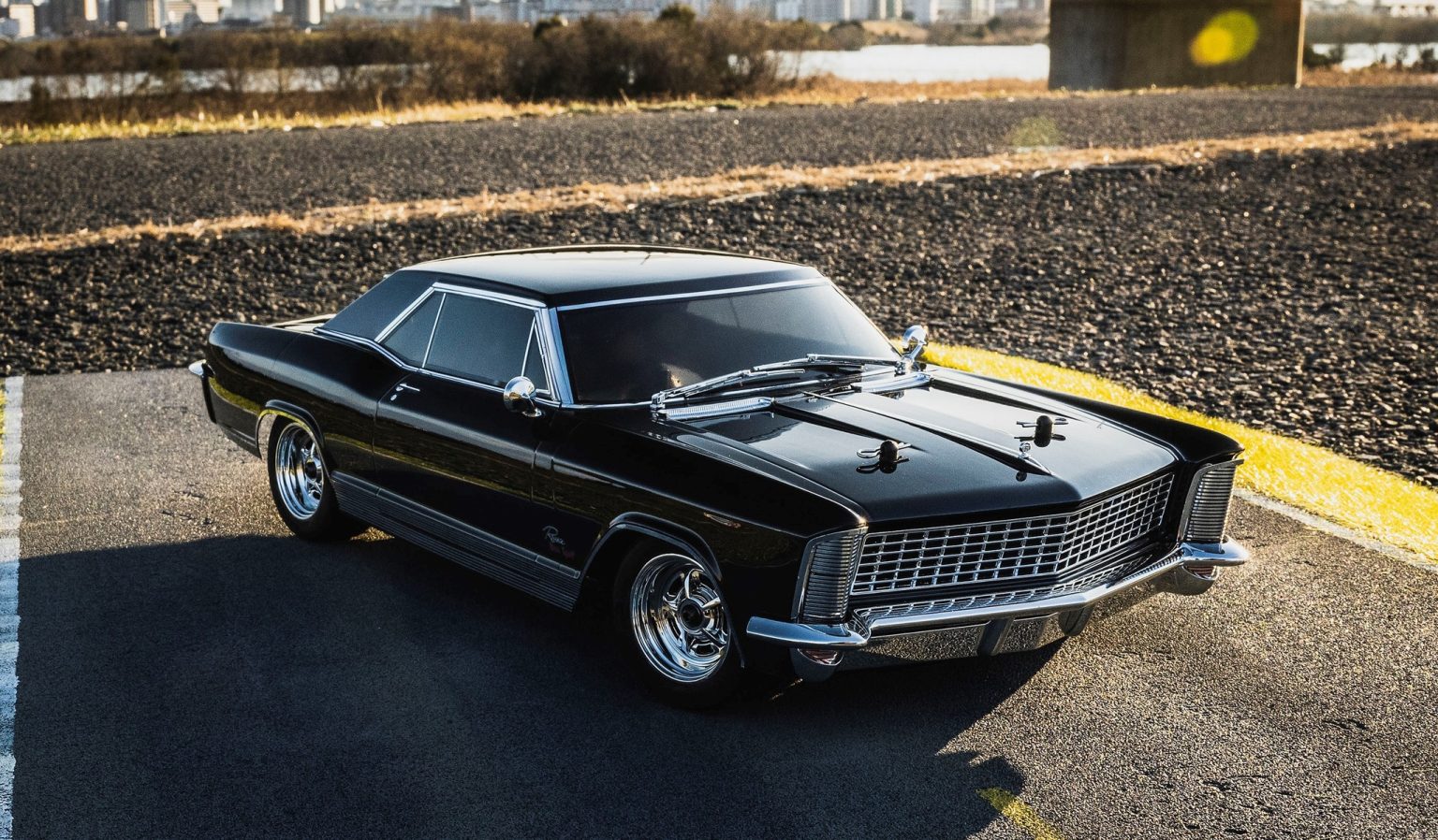 Kyosho 1965 Buick Riviera Regal Fazer Mk2 FZ02L Readyset - RC Driver