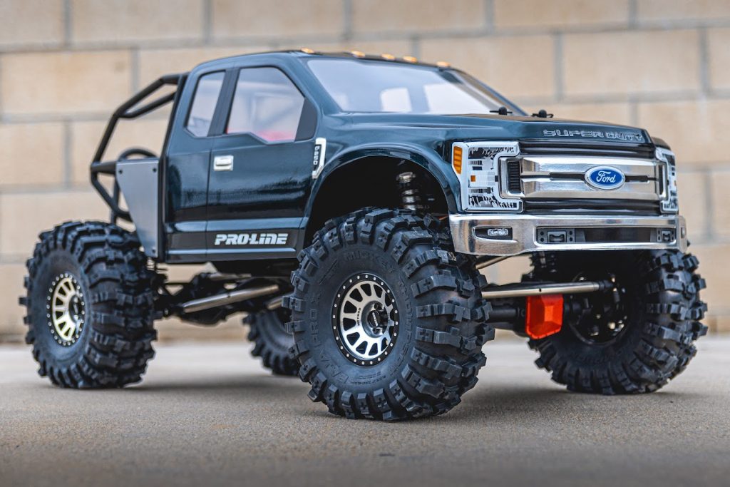 Pro-Line 1985 Toyota Hilux SR5 & 2017 Ford F-250 Super Duty Bodies - RC ...
