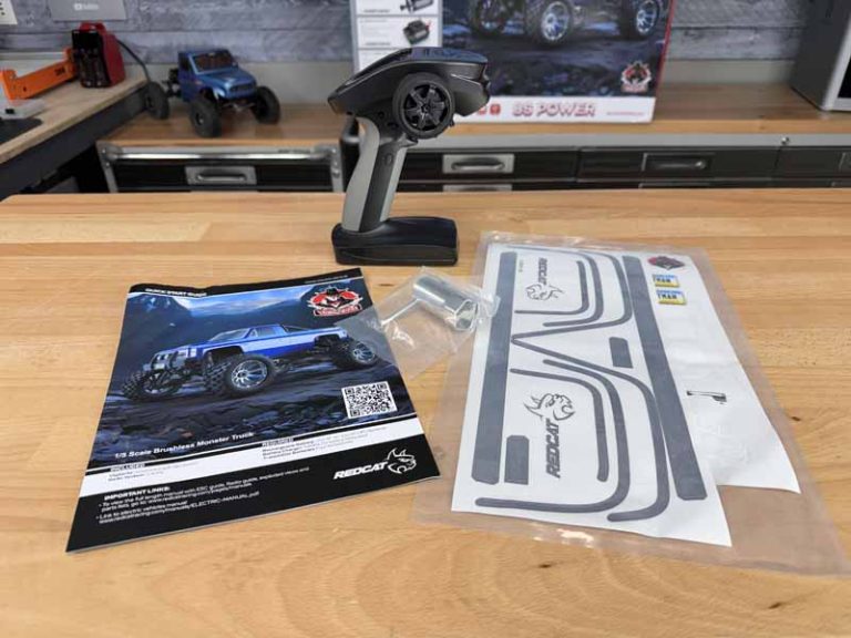 Redcat Racing Vigilante Monster Truck Unboxing Photos - RC Driver