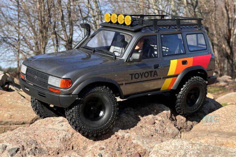 FMS FCX10 Pro LC80 Toyota Land Cruiser 80 RS - RC Driver