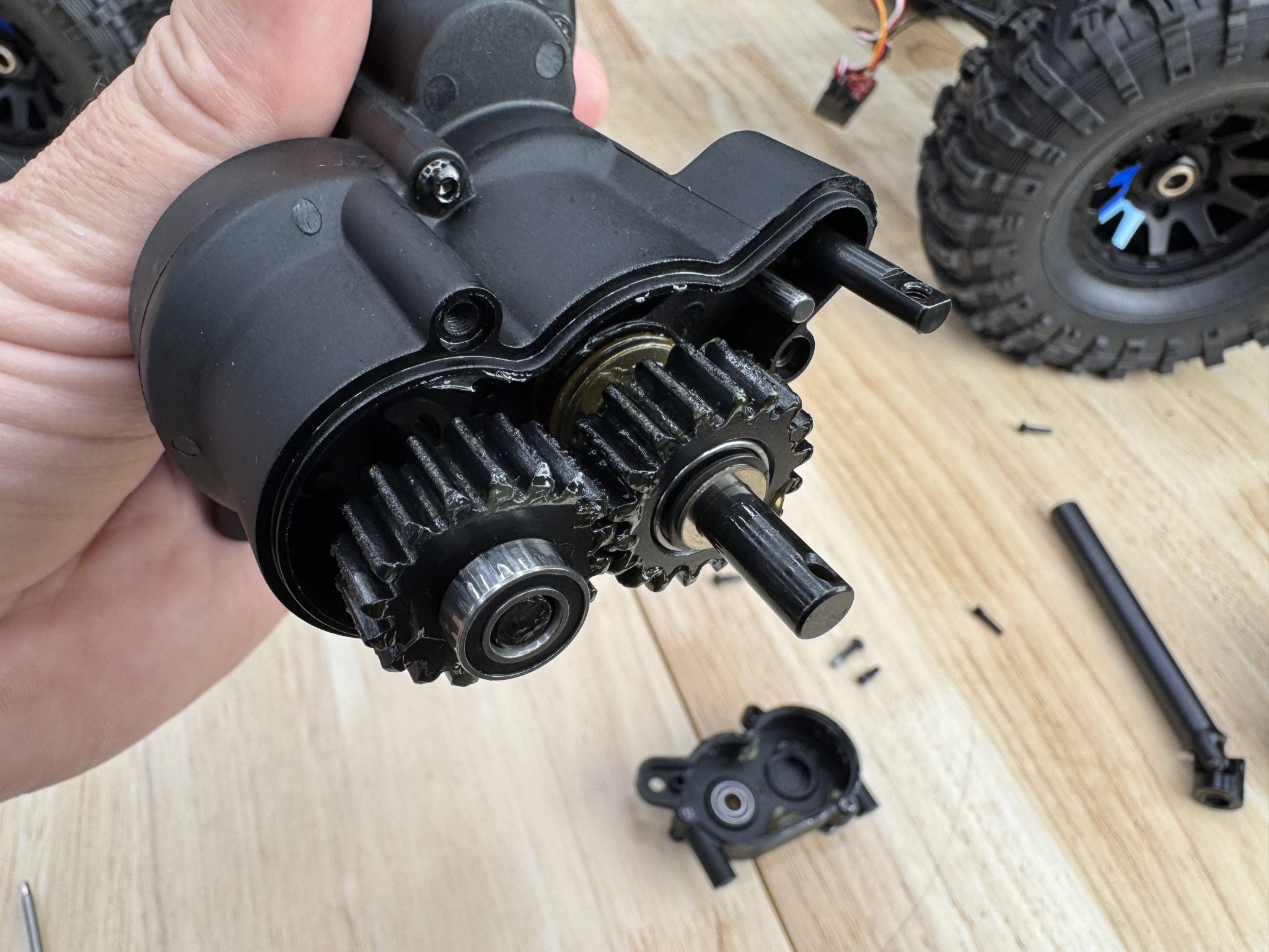 Redcat Vertex 6 – Large Scale RC Rock Crawler Review % - RC Driver